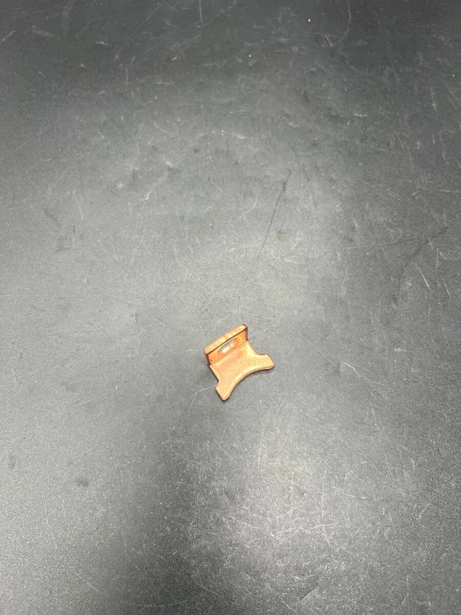 Контакт втягивающего реле стартера Новое