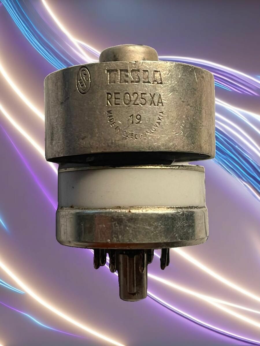 Радиолампа Tesla RE 025 XA