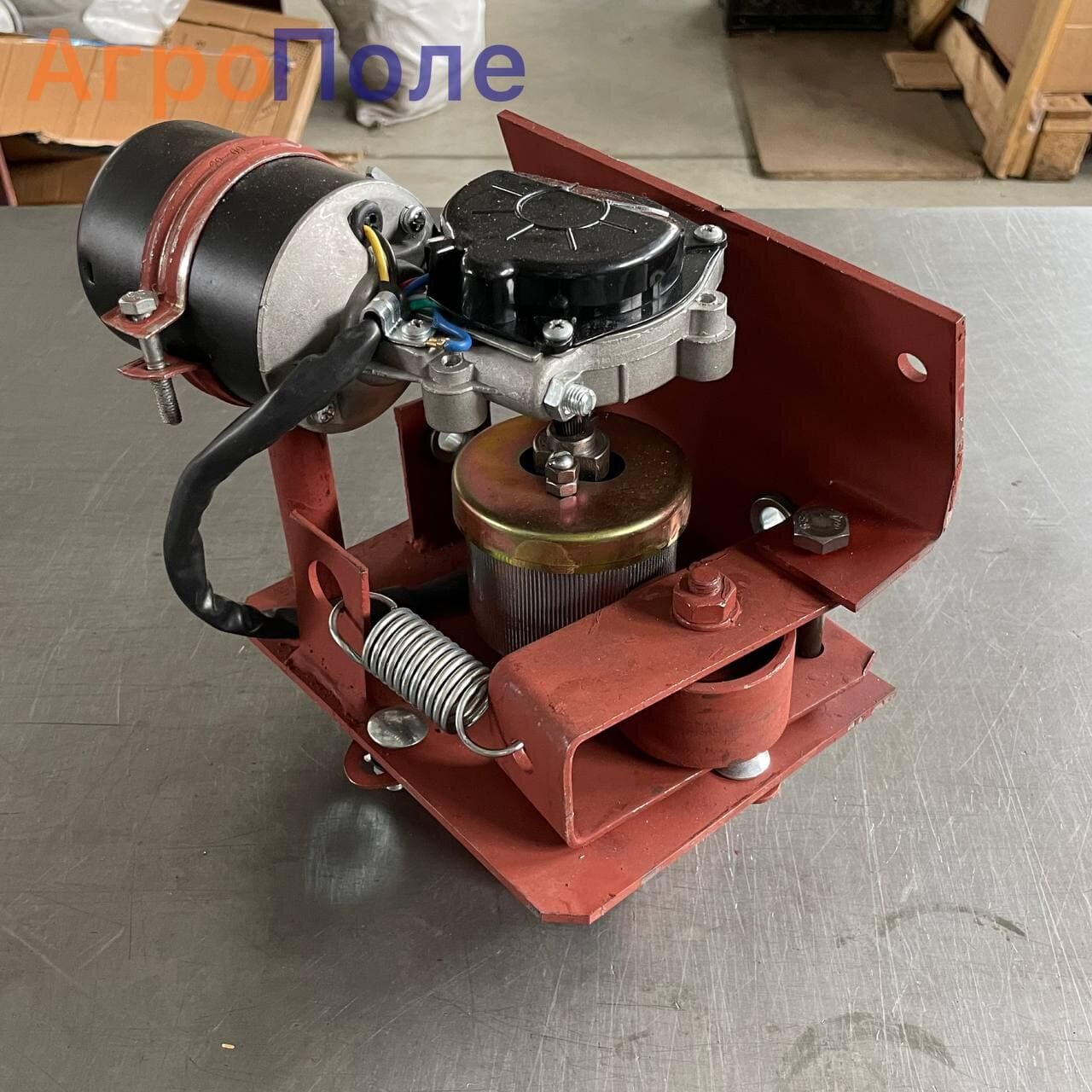 Электропривод подачи шпагата ПР-1,8.19.00.000 1шт для рулонных пресс-подборщиков ПРФ 110/145 и 750/180
