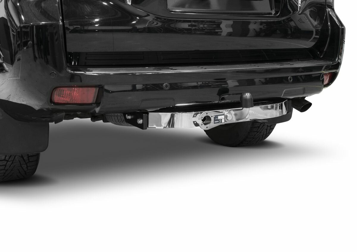 Фаркоп торцевой Berg для Toyota Land Cruiser Prado 120 (кроме Black Onyx) 2002-2009/Land Cruiser Prado 150 (кроме Black Onyx) 2009-2020 2020-н. в, с нерж. накладкой, шар F, 1500/75 кг, F.5714.002