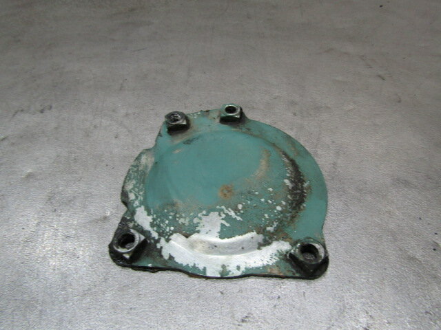 Крышка плиты привода ГРМ двигателя D12 Volvo FH, FM