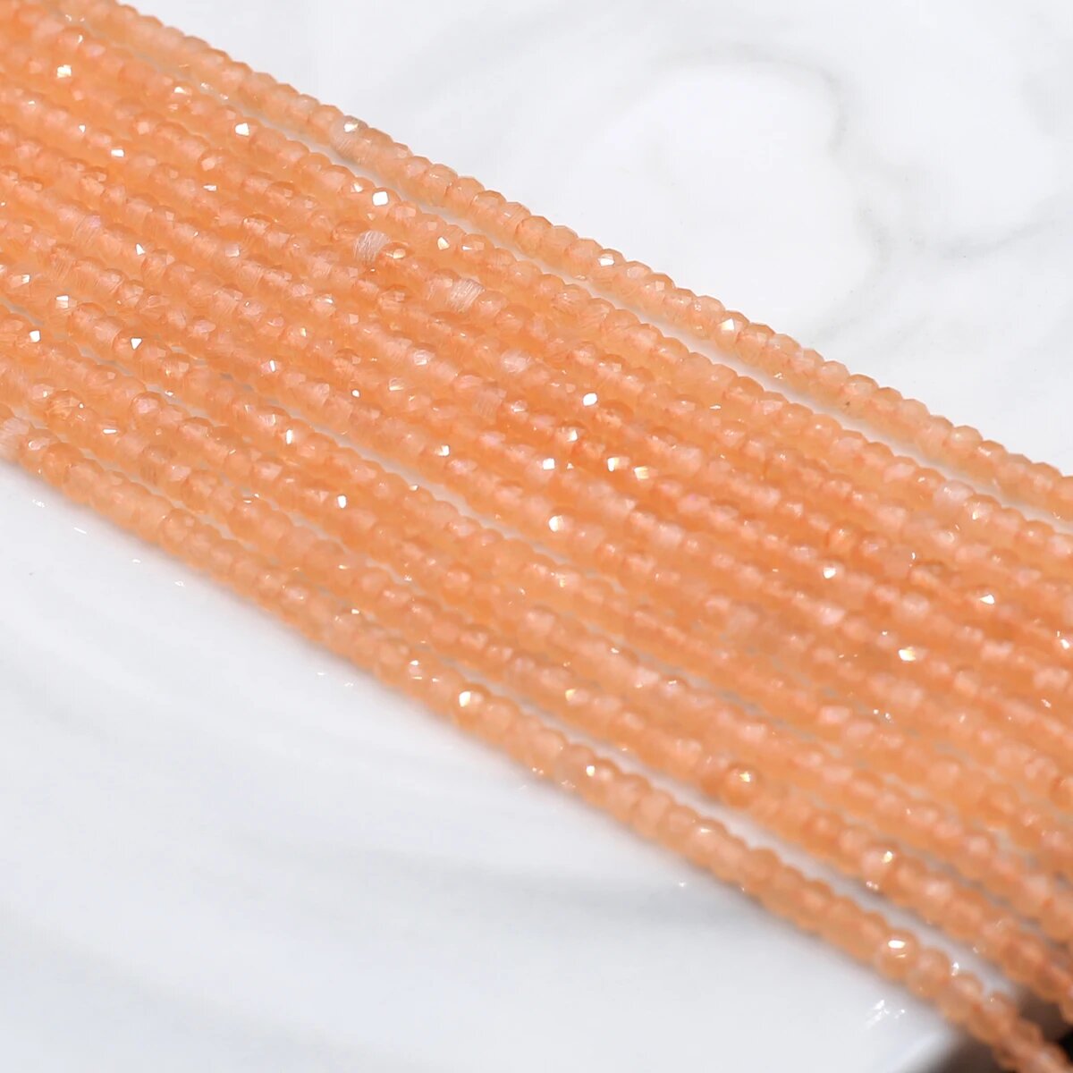 Натуральные цветные бусины из шпинели 2x3 мм Оранжевый