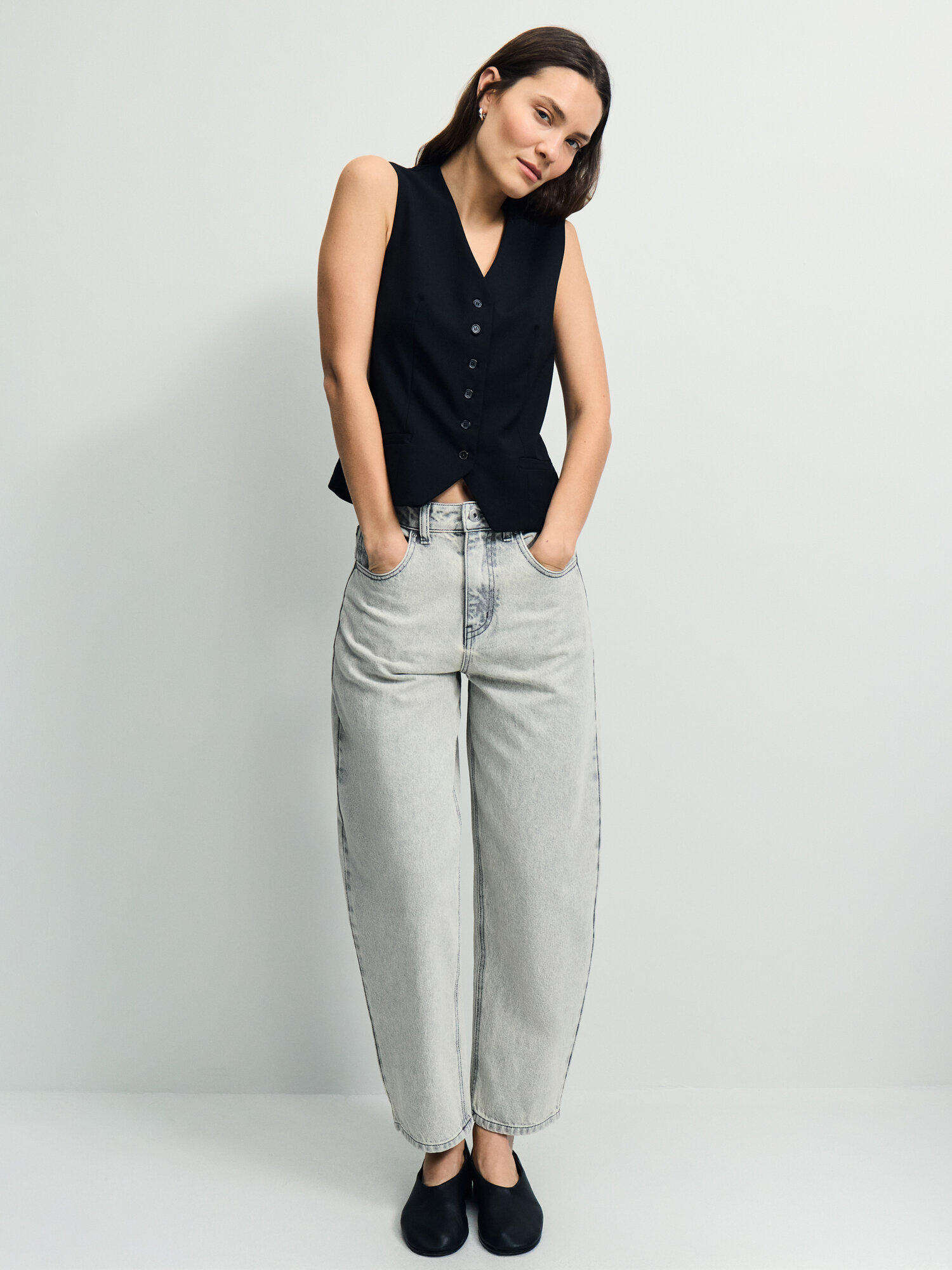 Джинсы barrel leg 