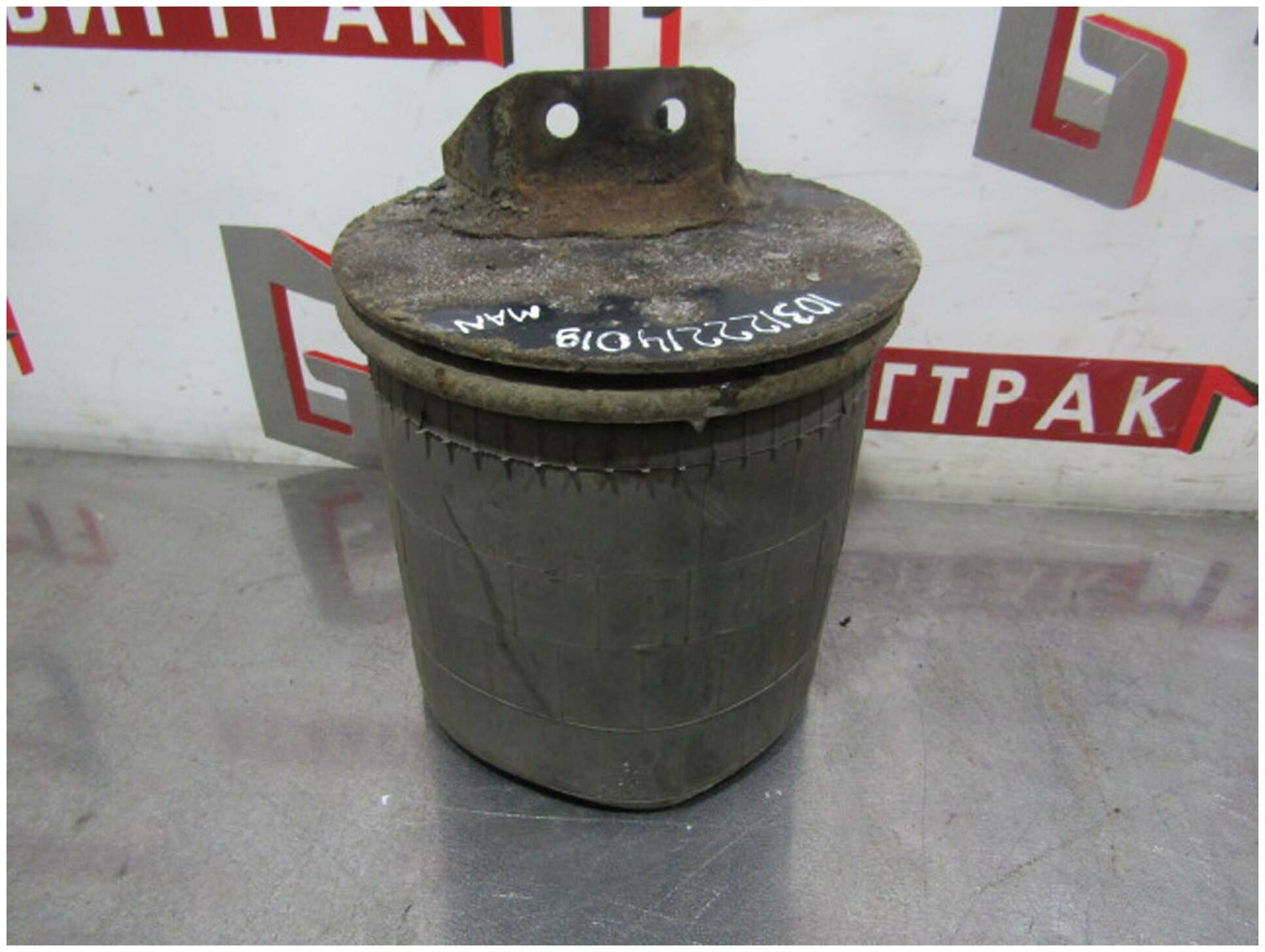 Пневморессора заднего моста задняя KRAUF, MAN TGA, TGX, TGS, TGM