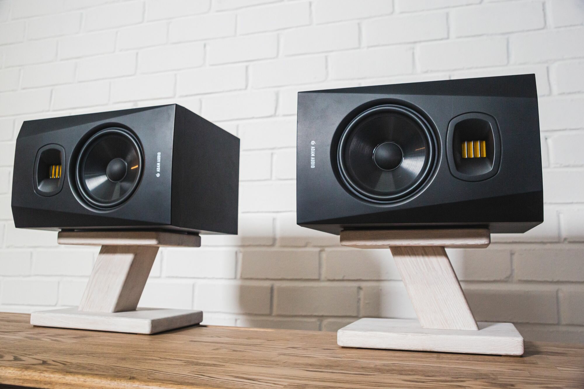 Стойки для Акустики, Колонок, Студийных мониторов, Полочников