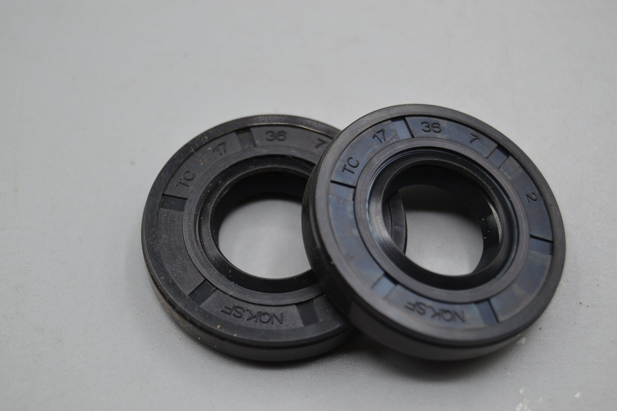 Манжеты сальники 17х36х7, (2шт)