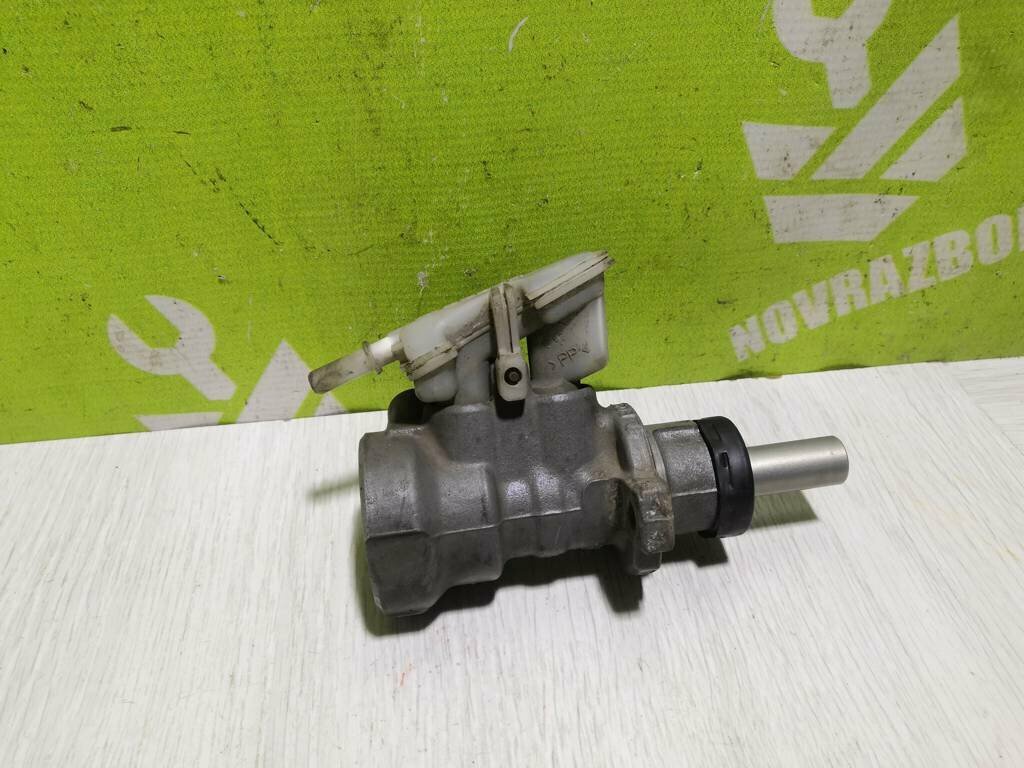 Цилиндр тормозной главный Ford Focus 1 1998-2004