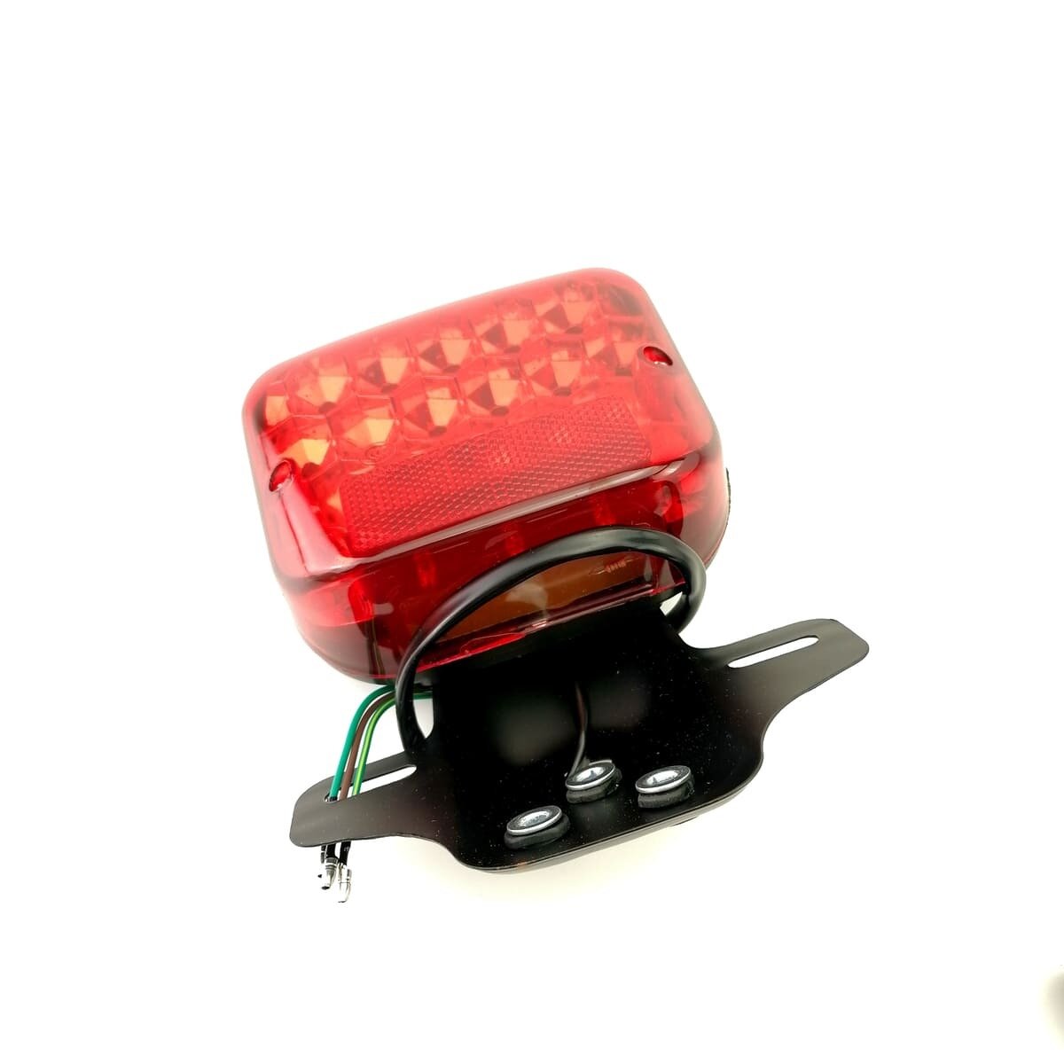 Фонарь стоп-сигнала в сборе с кронштейном светодиодный DELTA, ALPHA