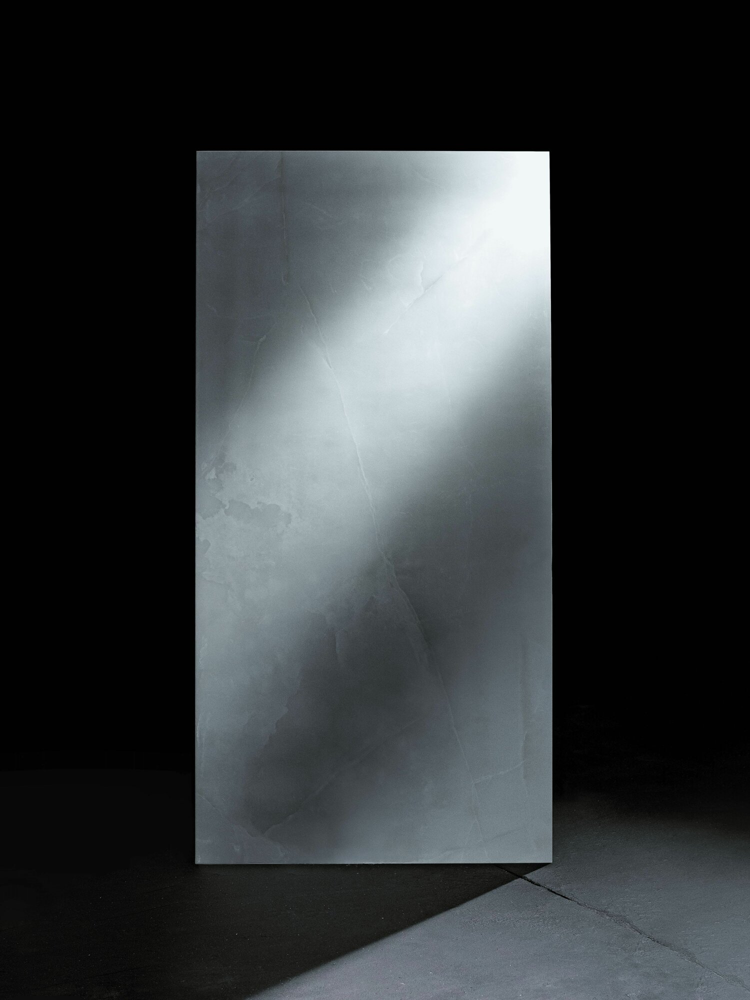 Керамогранит ETERNAL 60 х 120 см, Onix Pearl, глянцевый, 1,44 м2 в упаковке (2 шт.)