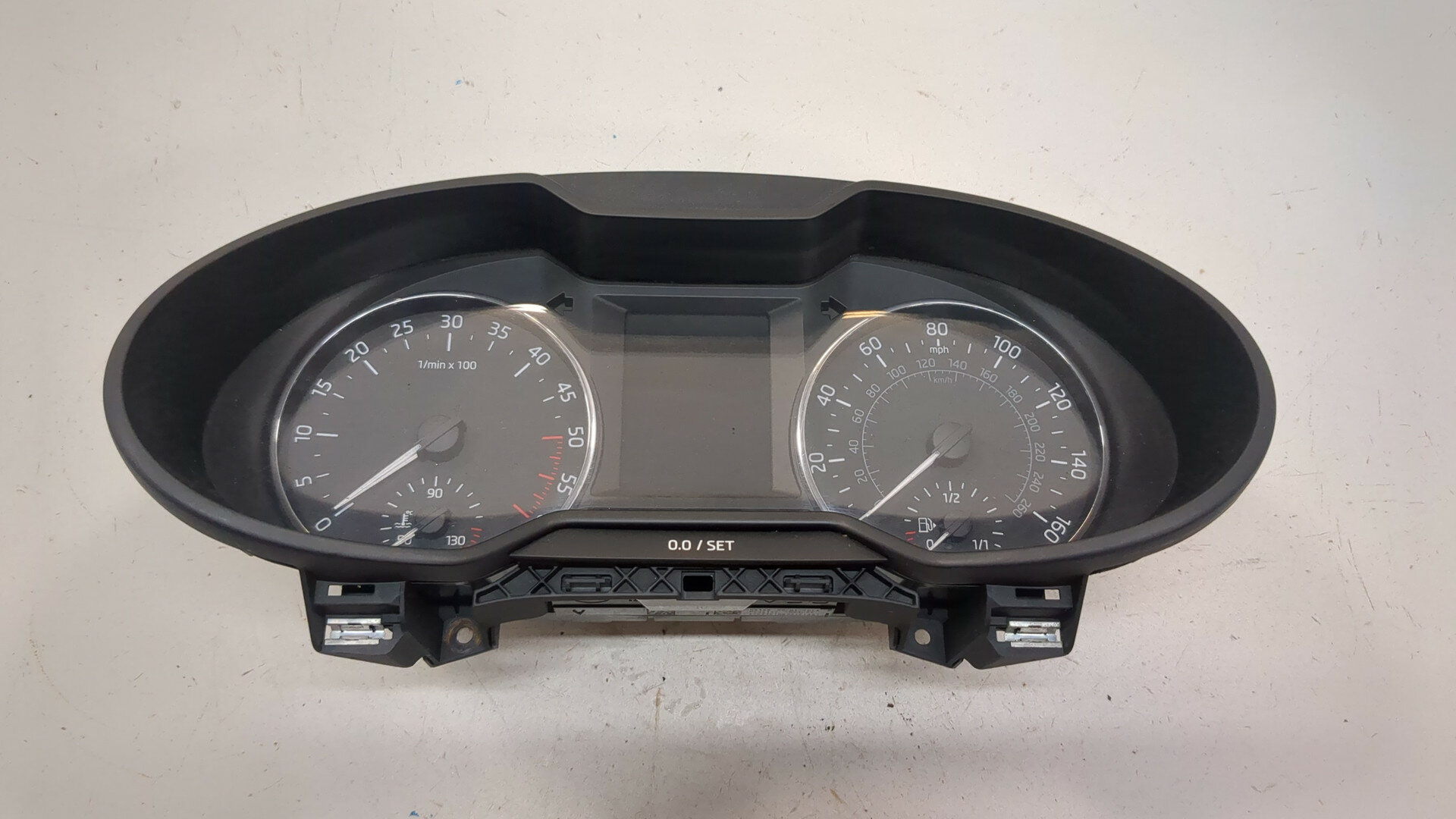 Приборная панель Skoda Octavia (A7) Б/У