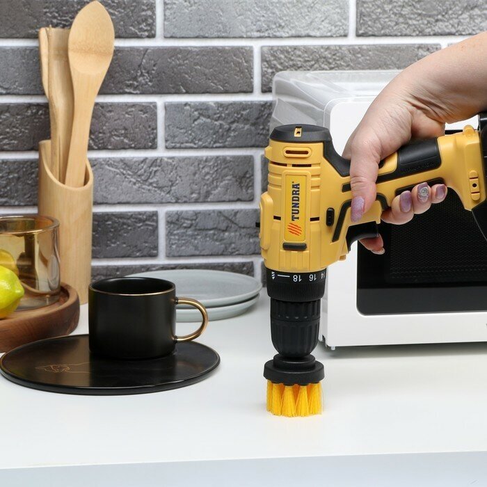 Насадка щетка на шуруповерт тундра, d=87 мм, высота 25 мм, шестигранный хвостовик