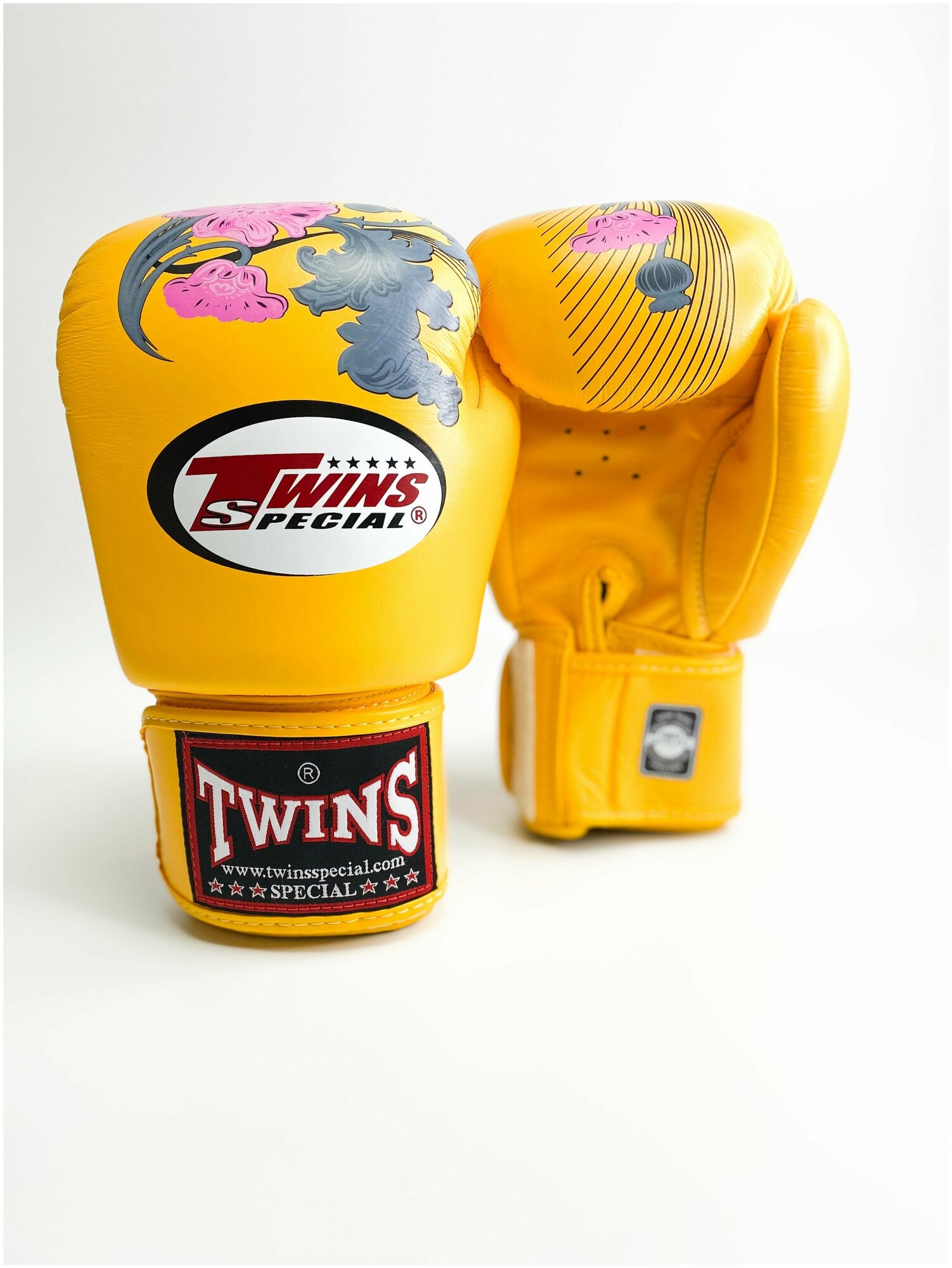Боксерские перчатки Twins FBGVL3-13 желтый 14 унций