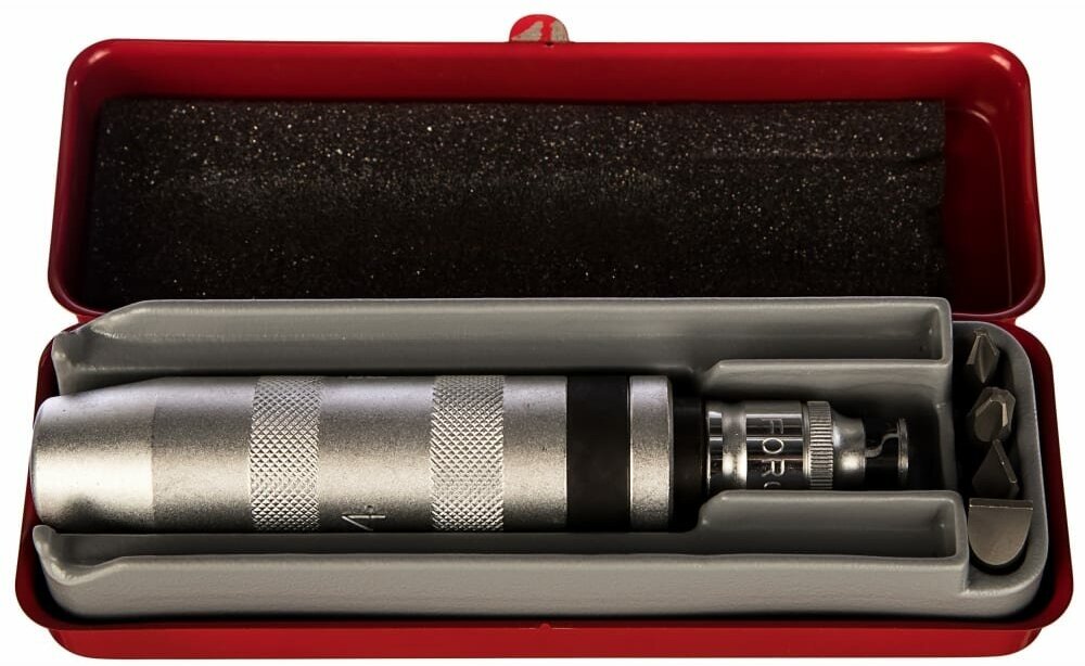 Ударная отвертка с наконечниками FORCE 6 предметов 5064