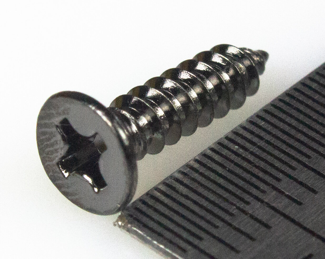 Саморез для гитарных бриджей HOSCO TS-06CK (3 х 12 мм), cosmo black