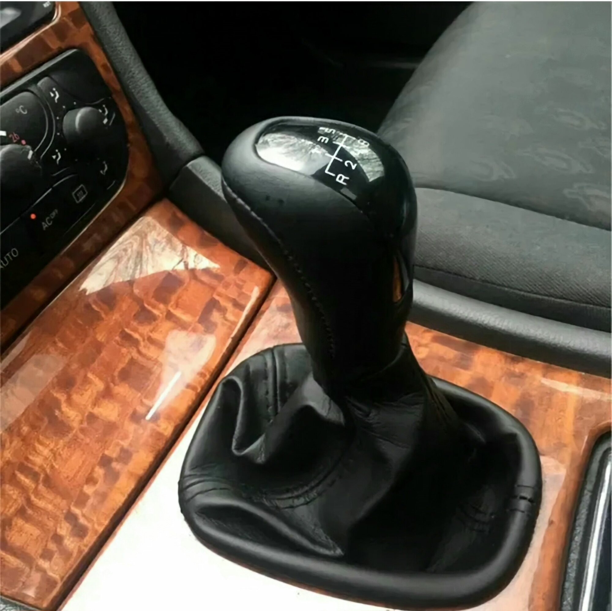 Чехол кпп для Мерседес w203