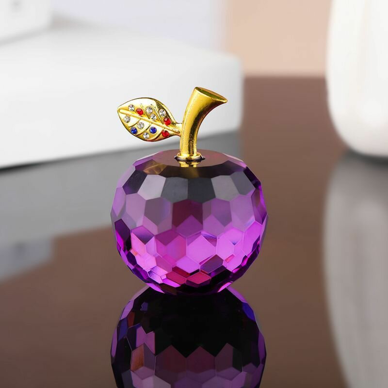 Украшения из хрустального яблока для декора дома