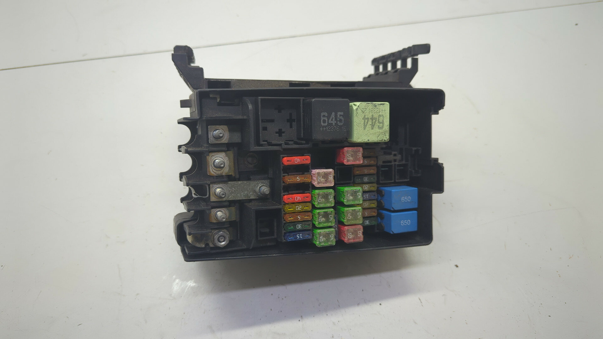 Блок предохранителей Volkswagen Passat 7 Америка Б/У