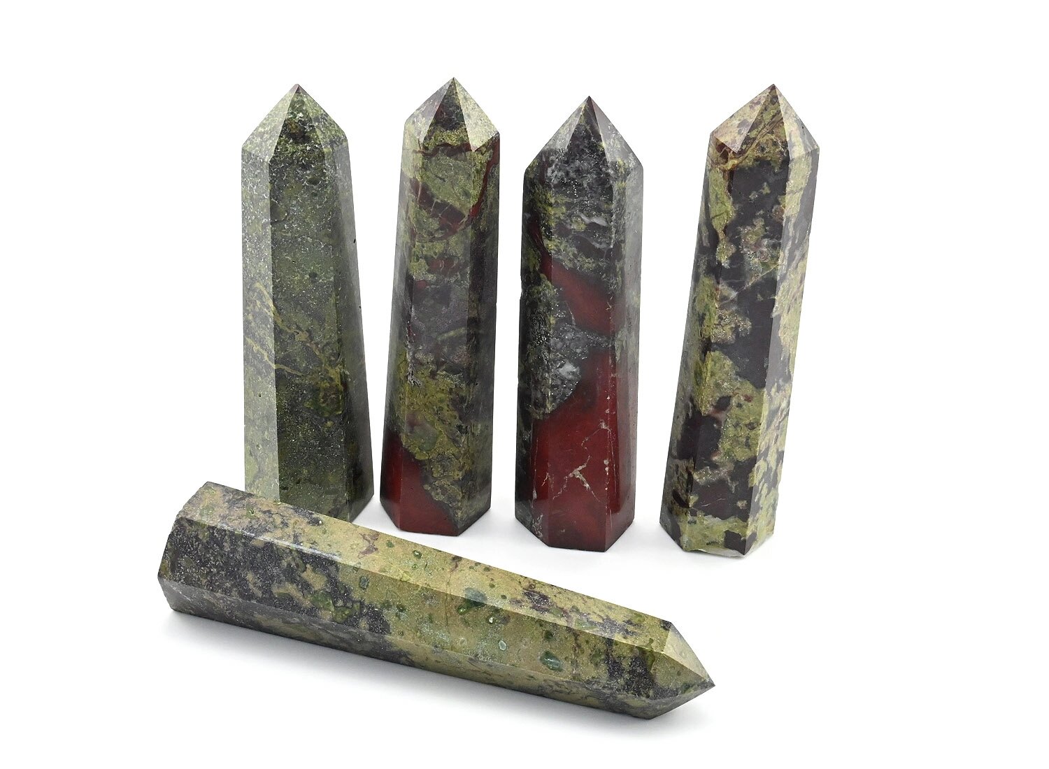 Яшма уральская "Карандаш" 25*26*117мм, 147-168г. .