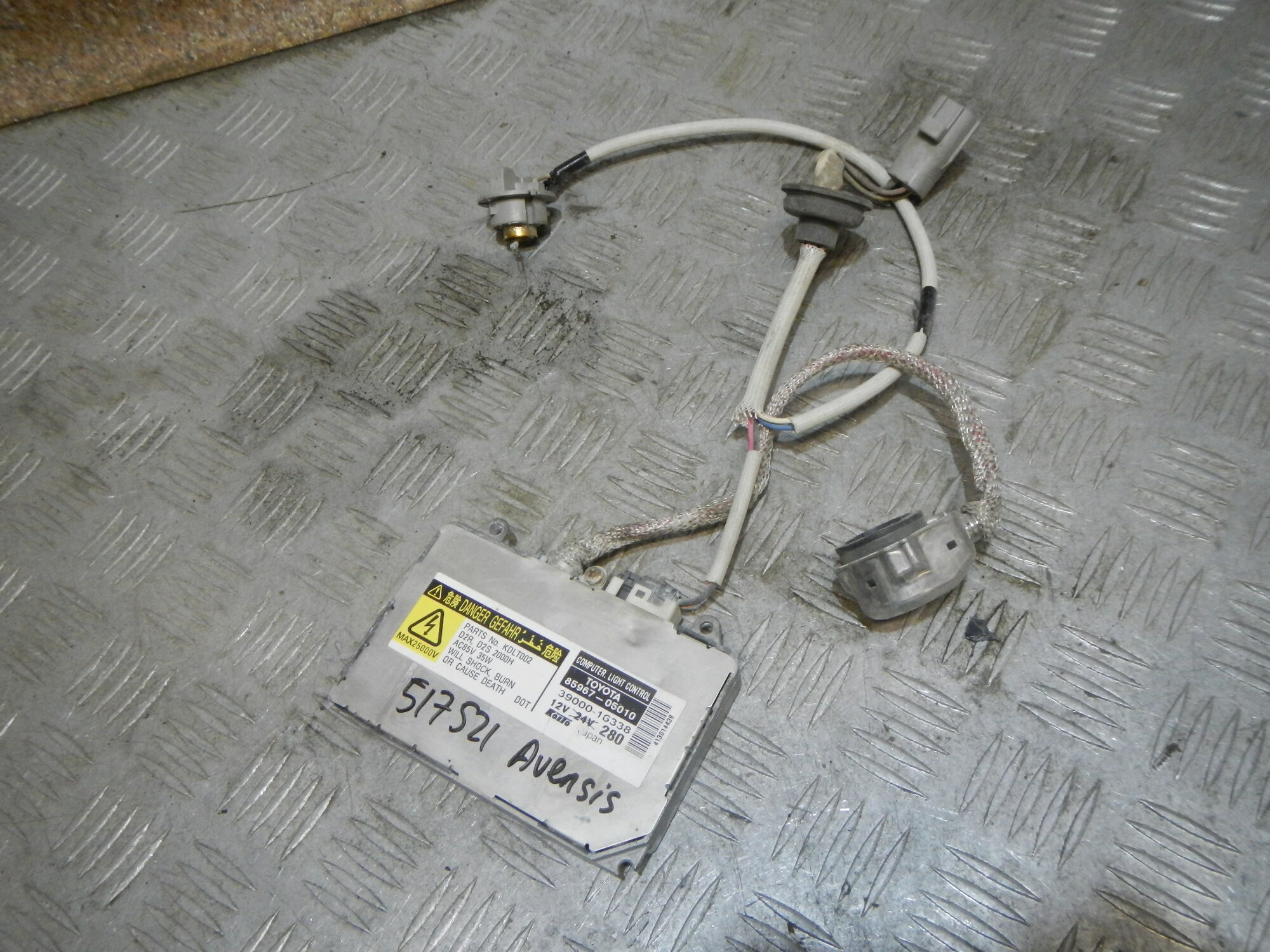 Б/У Блок управления светом, Toyota (Тойота)-AVENSIS II (03-08) TOYOTA AVENSIS II (03-08) ксенон, -06 Без видимых поврежде...