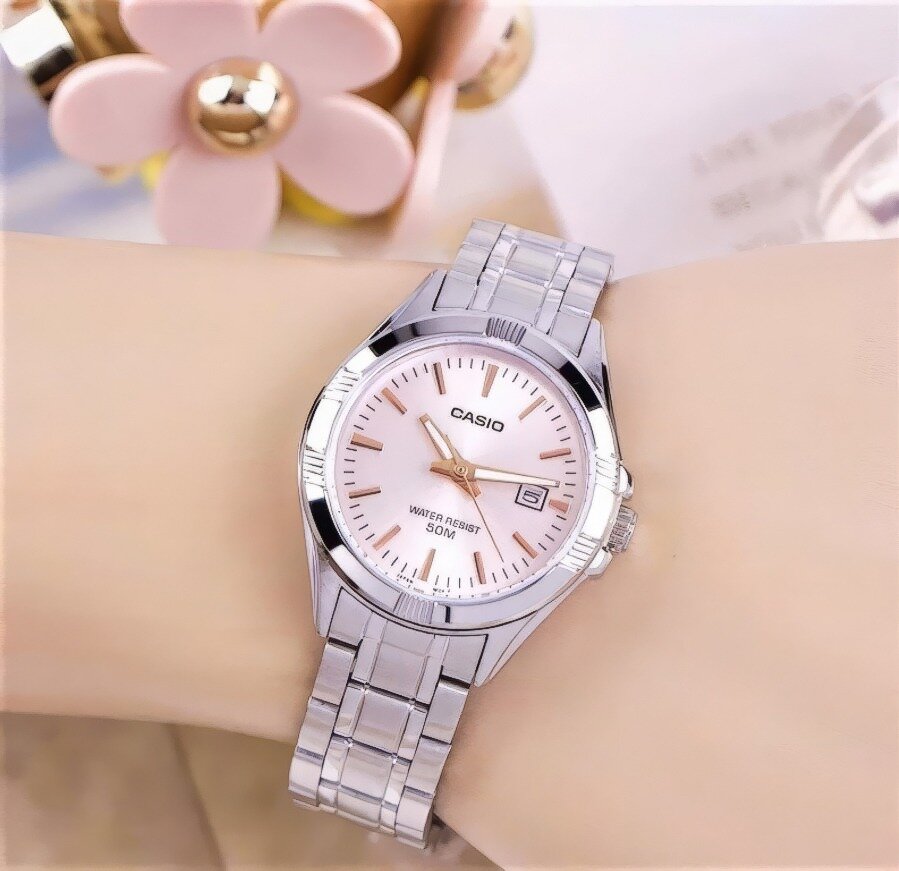 Наручные часы CASIO Collection, серебряный — фото 1