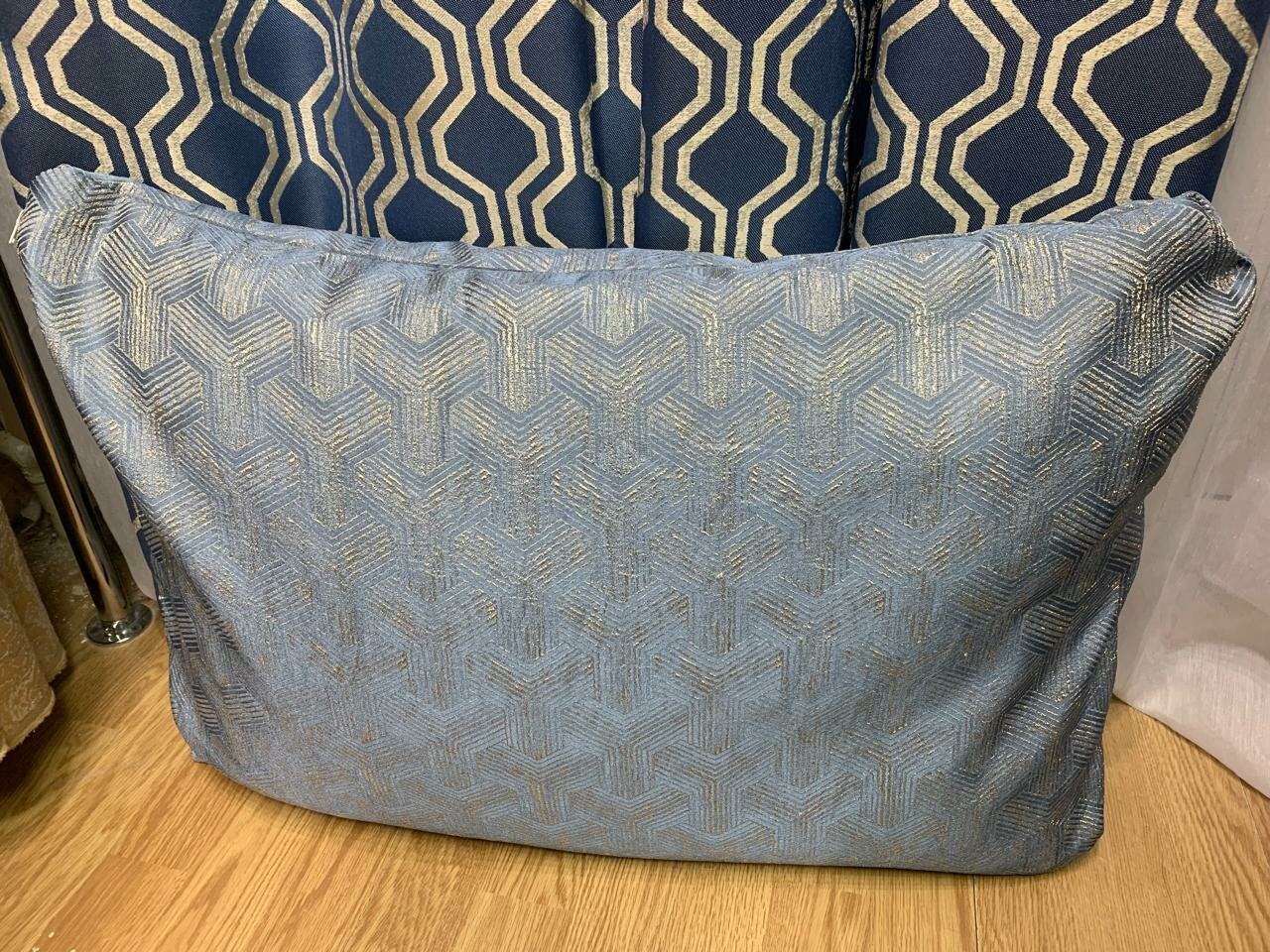 Комплект жаккардовых декоративных подушек в дизайне Mercedes & Schumacher 654510, 2 штуки