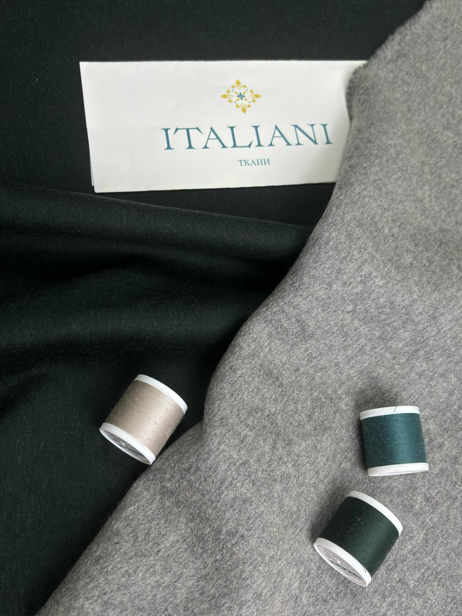 Мягкая пальтовая ткань double-face/70% шерсть 30% кашемир/355 см*152 см/ Италия