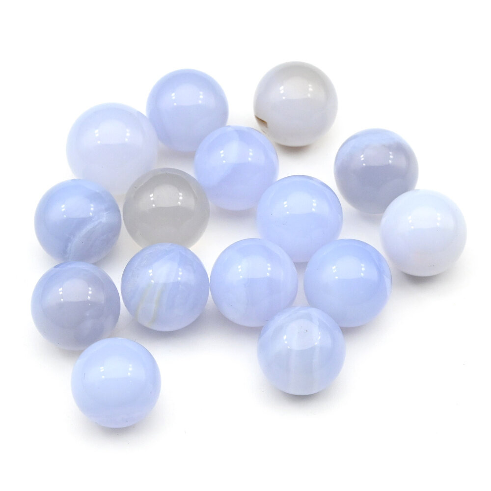 Шар из агата голубого (сапфирин), диаметр 12мм .