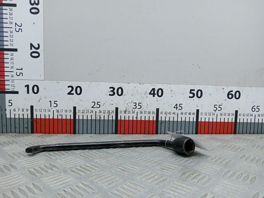 Ключ баллонный Volkswagen Touran 1 4D0012219A арт. 2122011