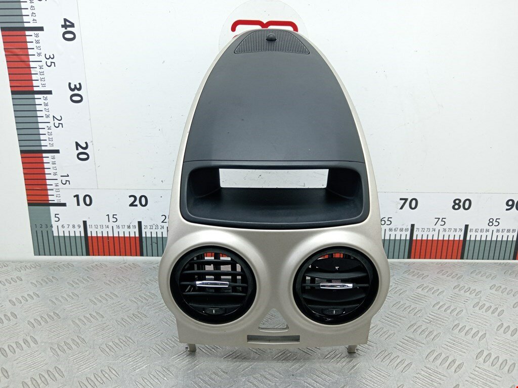 Дефлектор обдува салона Opel Corsa D 13203702 арт. 2122062