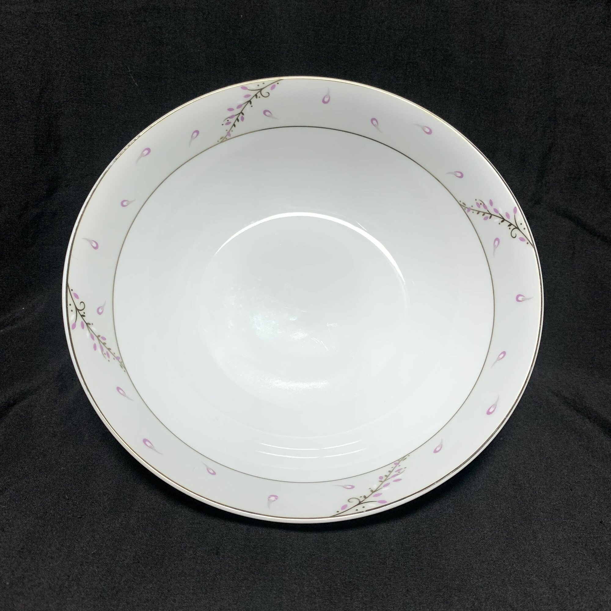 Фарфоровый салатник Konig