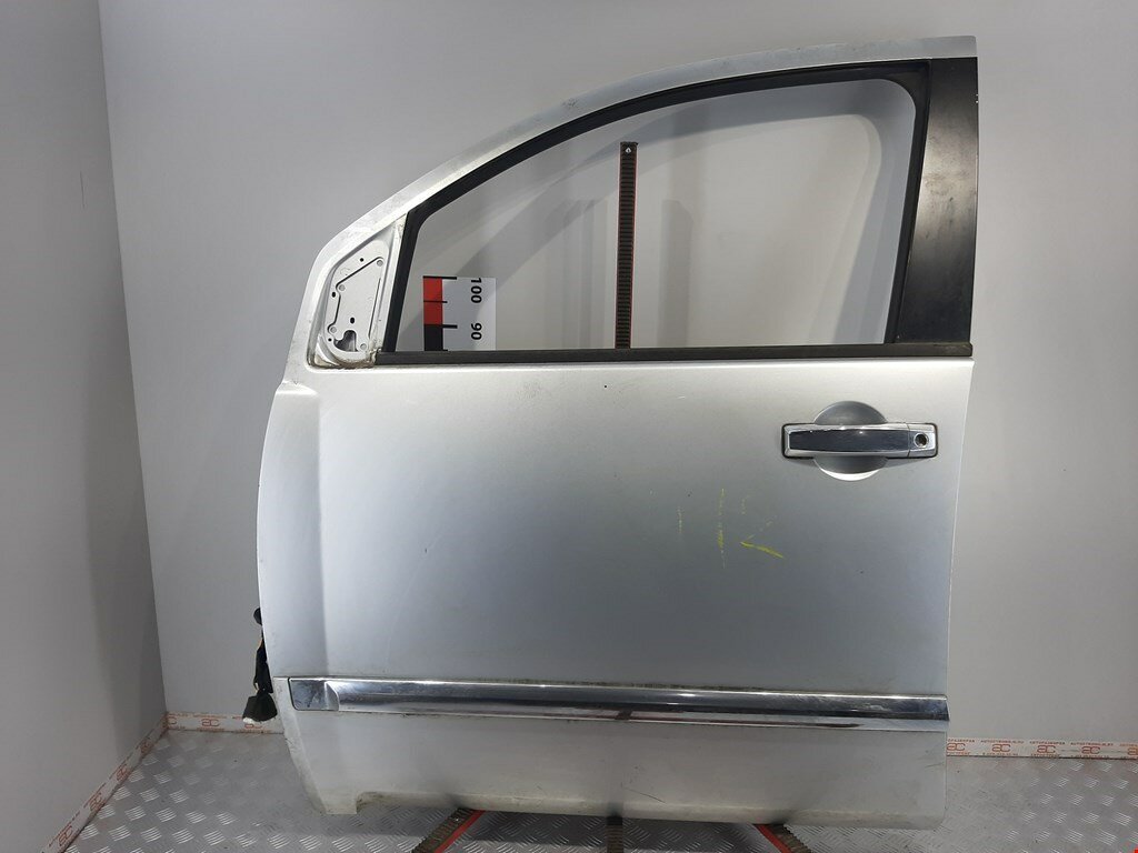 Дверь передняя левая Infiniti QX56 (JA60) 80101ZH630 арт. 872142