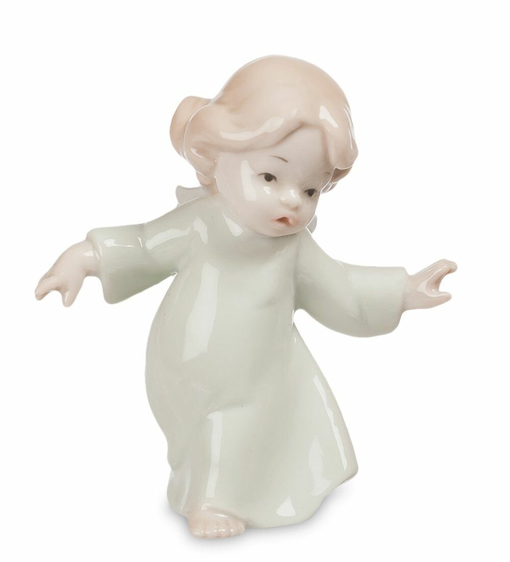 Фигурка из фарфора 'Ангел'