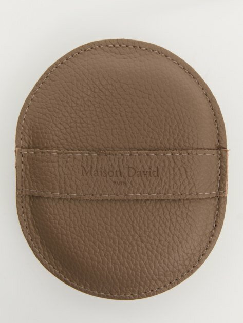 Щетки/бархотки/губки Maison David Бархотка овальная серовато-коричневый