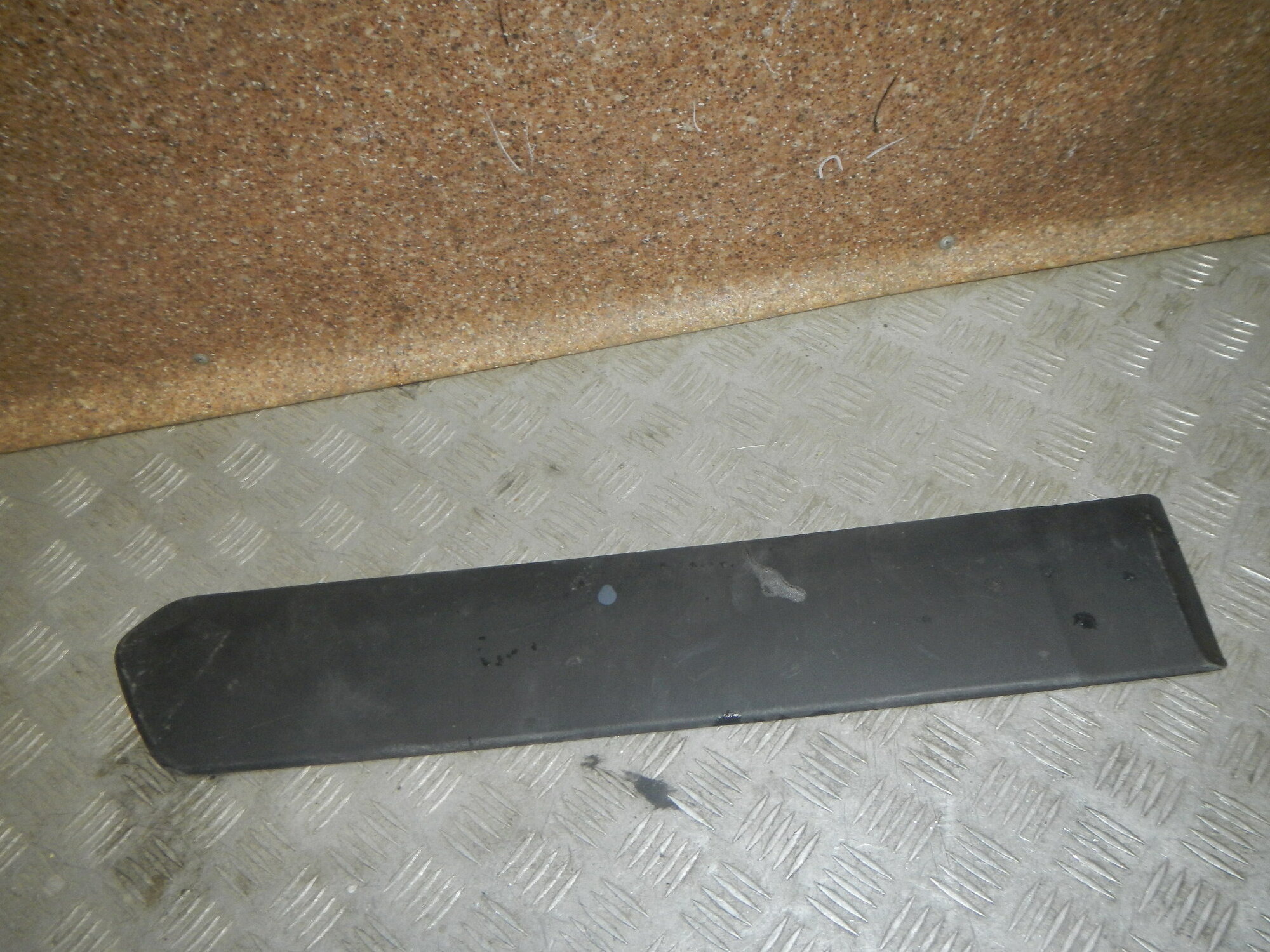 Б/У Молдинг двери задней правой, Suzuki (Сузуки)-SX4 (06-) SUZUKI SX4 (06-) Царапины. 546240 SUZUKI арт. 990E079J0700