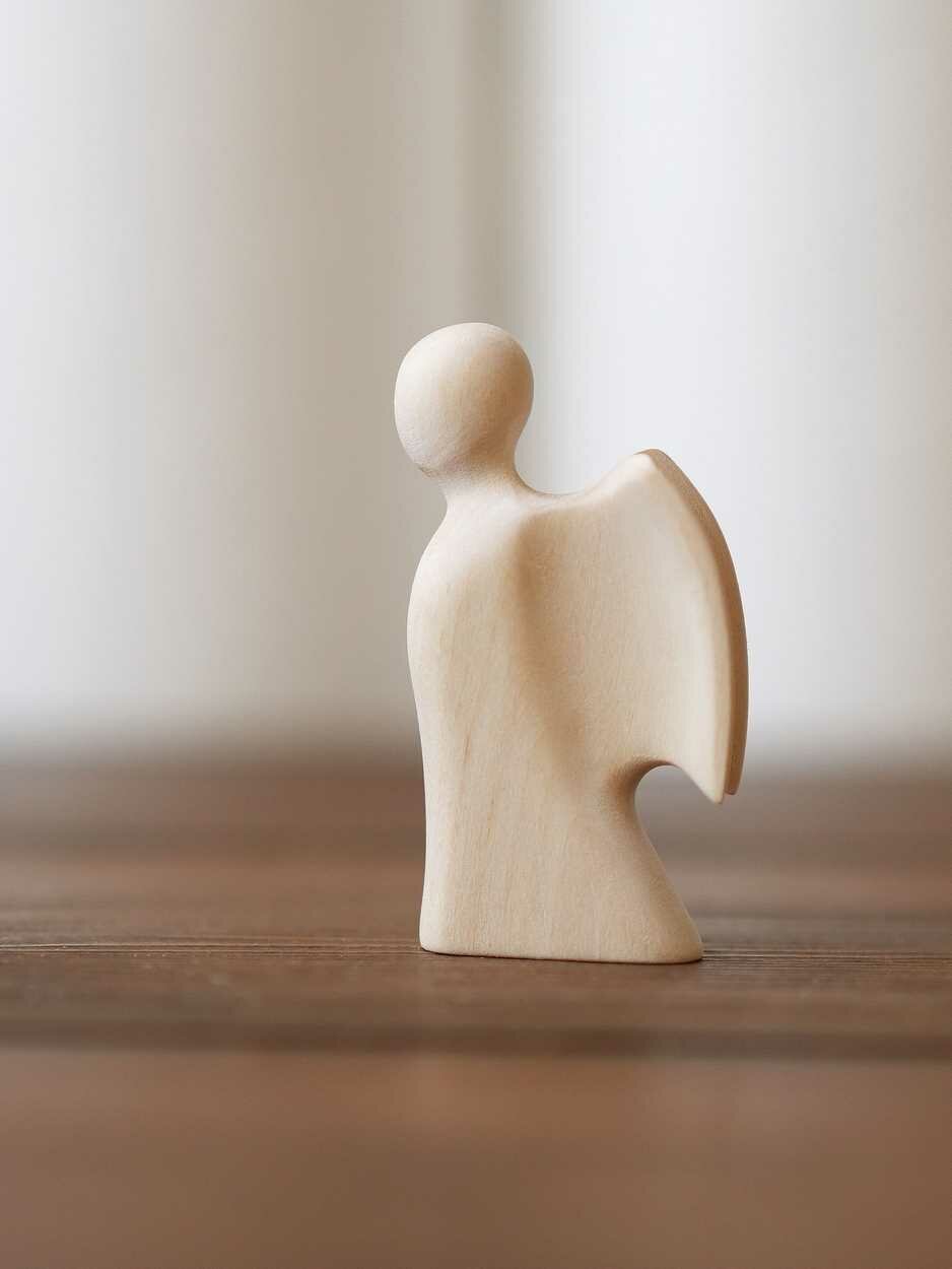 Ангел Надежды со сложенными крыльями, благое дело, 6 см, липа