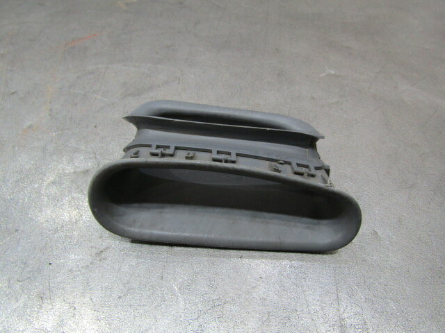 Накладка обшивки двери левая Mercedes Actros