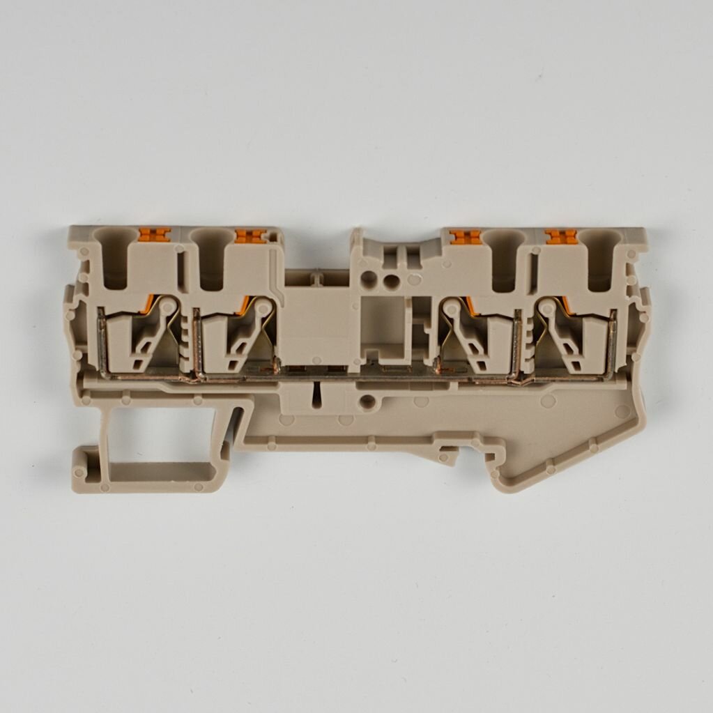 DP1.5N-TR Клемма Push-in 4-х контактная, проходная, 17.5А, 0.14-1.5 мм2, 500B, цвет бежевый, Dinkle.