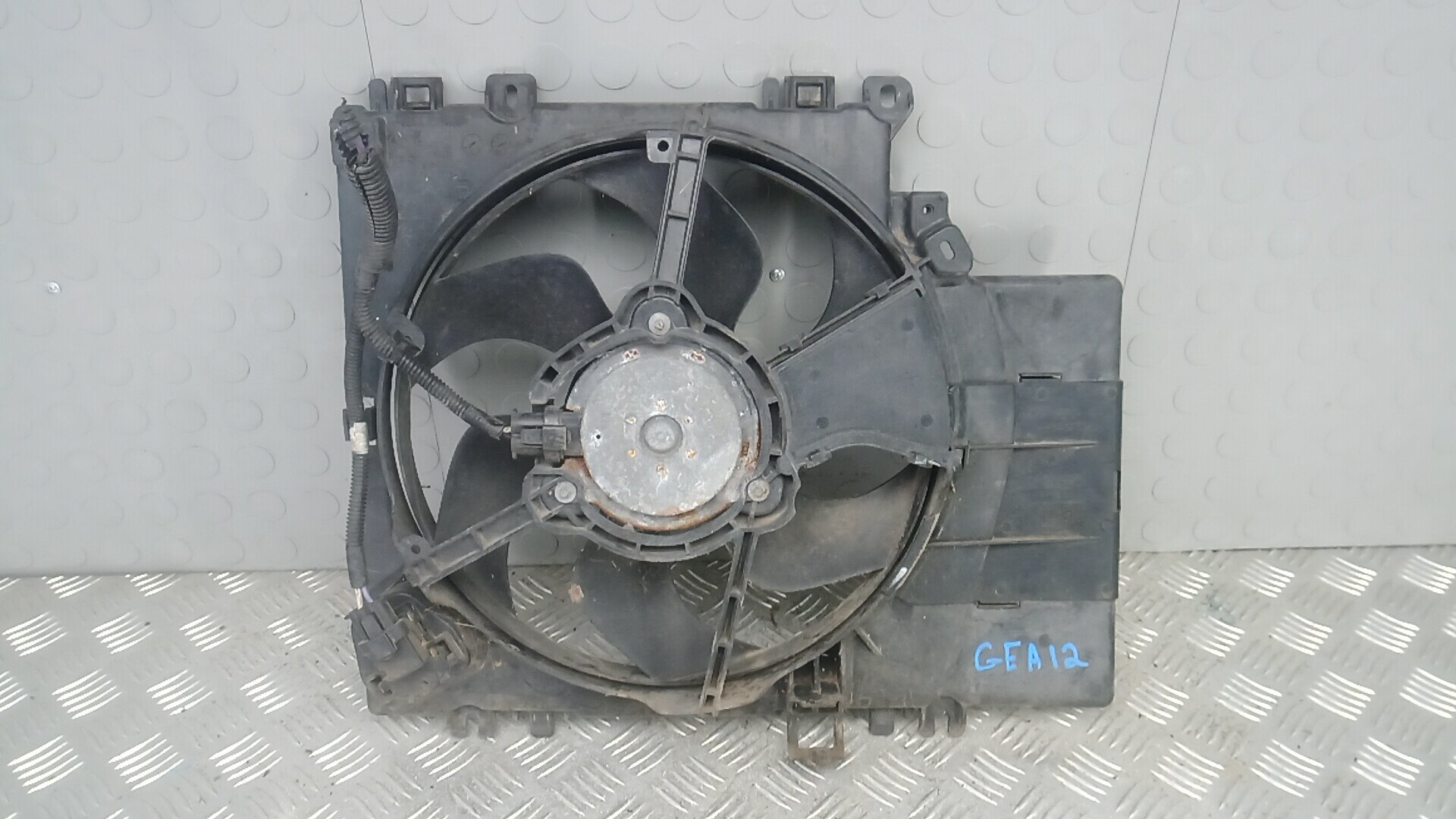 Вентилятор радиатора NISSAN NOTE E11, Номер 21481AY610