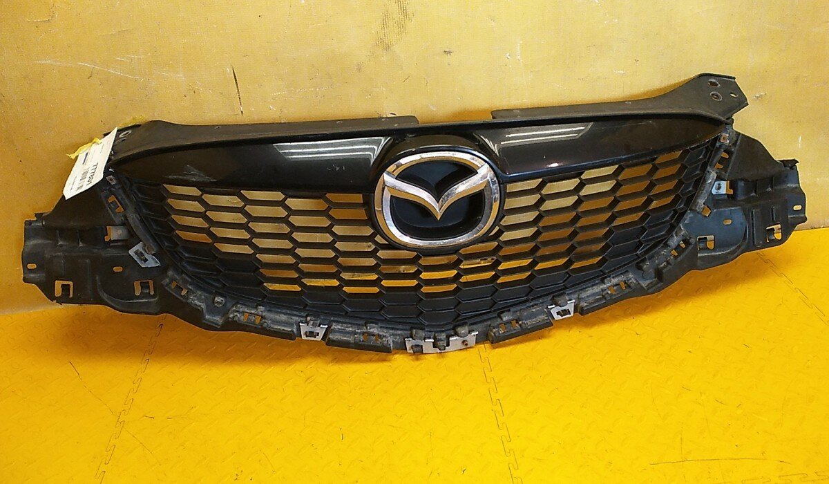 Решетка радиатора CX 5 Mazda KD4550710G