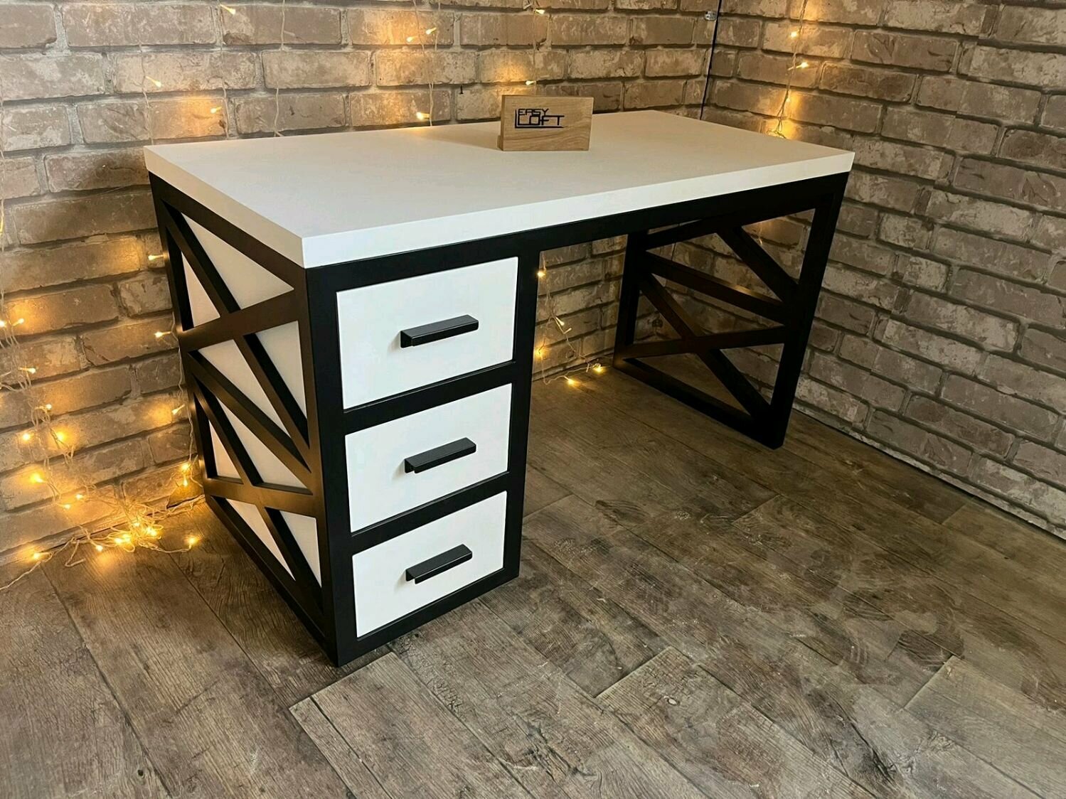 Стол EasyLOFT в стиле лофт, письменный, с ящиками "Black and White", 130x60x75 см, цвет белый