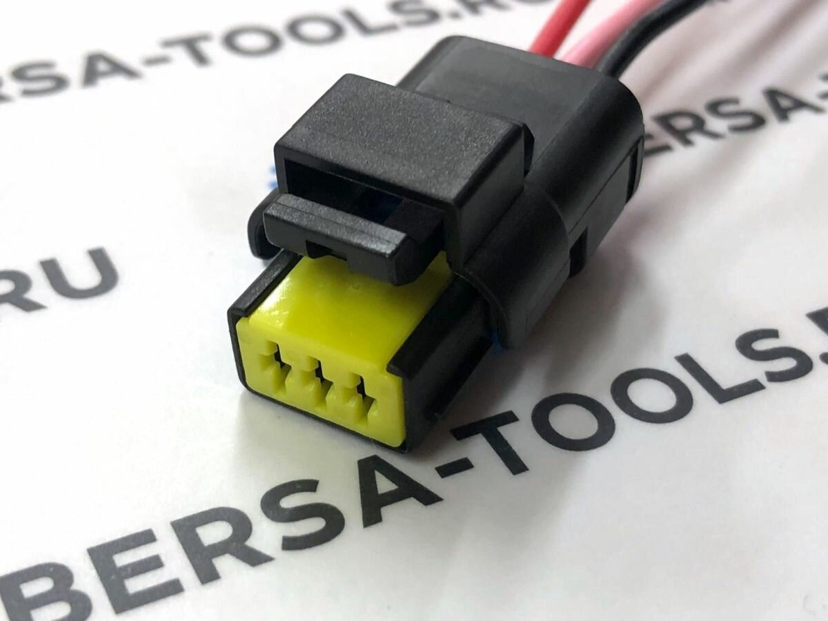 Разъем бензонасоса Renault (3-х контактный)