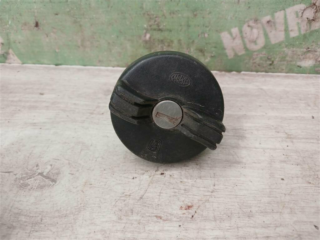 Крышка топливного бака Mazda 626 (GE) 1992-1997