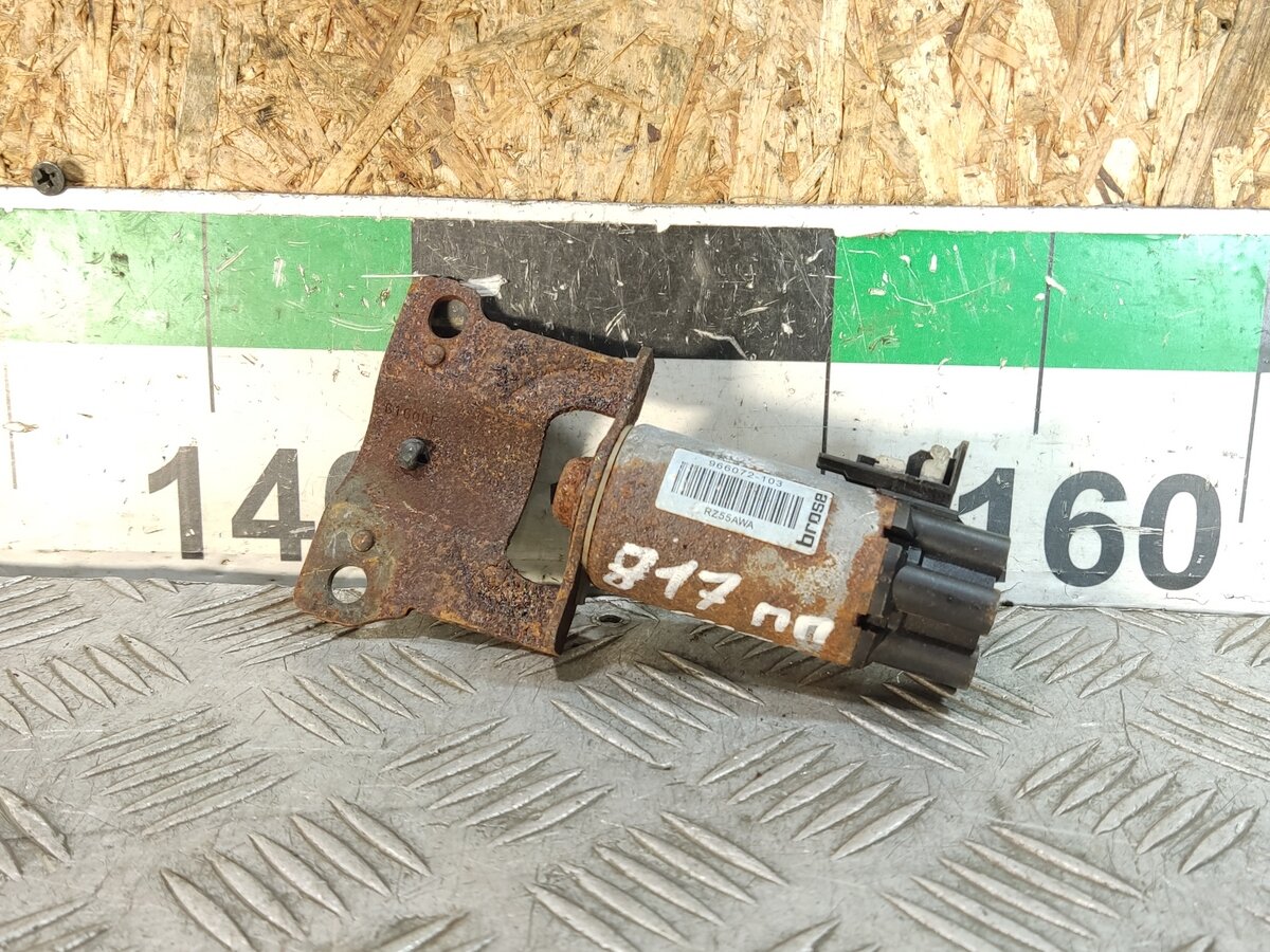 Моторчик регулировки сиденья MERCEDES GL w166 966072703