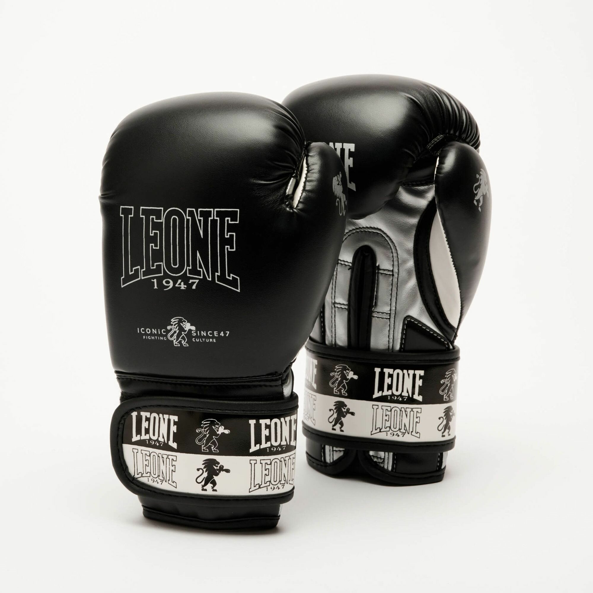 Детские боксерские перчатки тренировочные Leone 1947 Iconic GN408J - Black (6 oz)