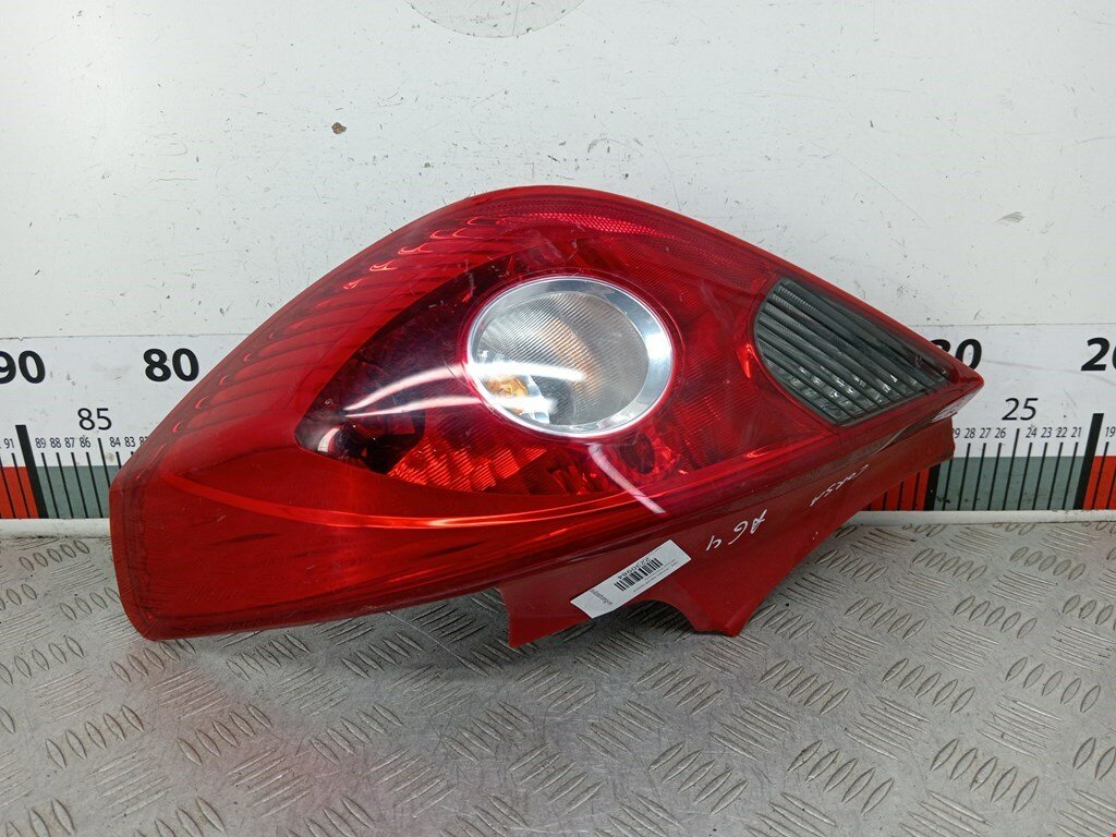 Фонарь задний правый Opel Corsa D 93189091 арт. 2230984