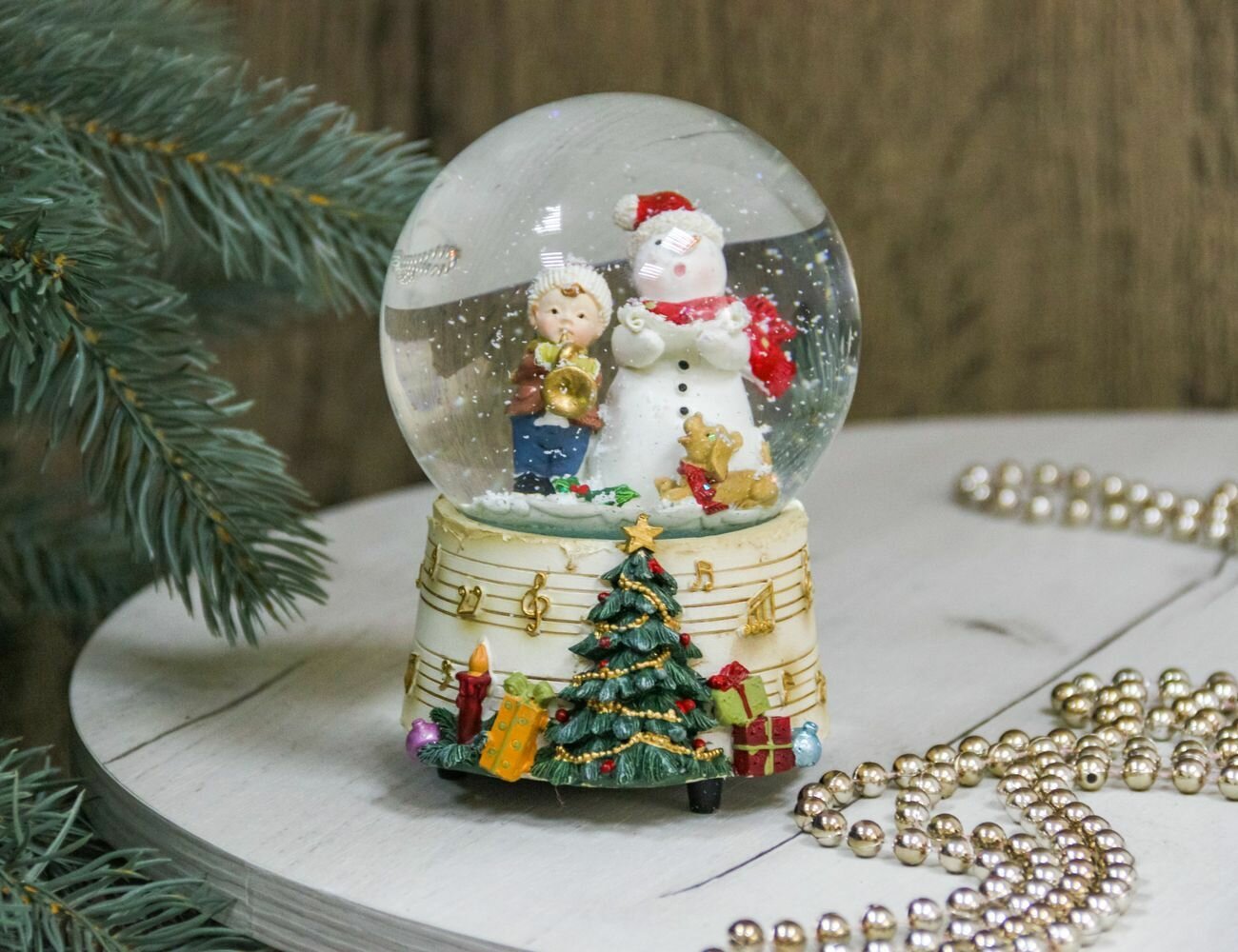 Музыкальный снежный шар снеговичок поет С друзьями, полистоун, стекло, 15 см, Sigro 50-1869