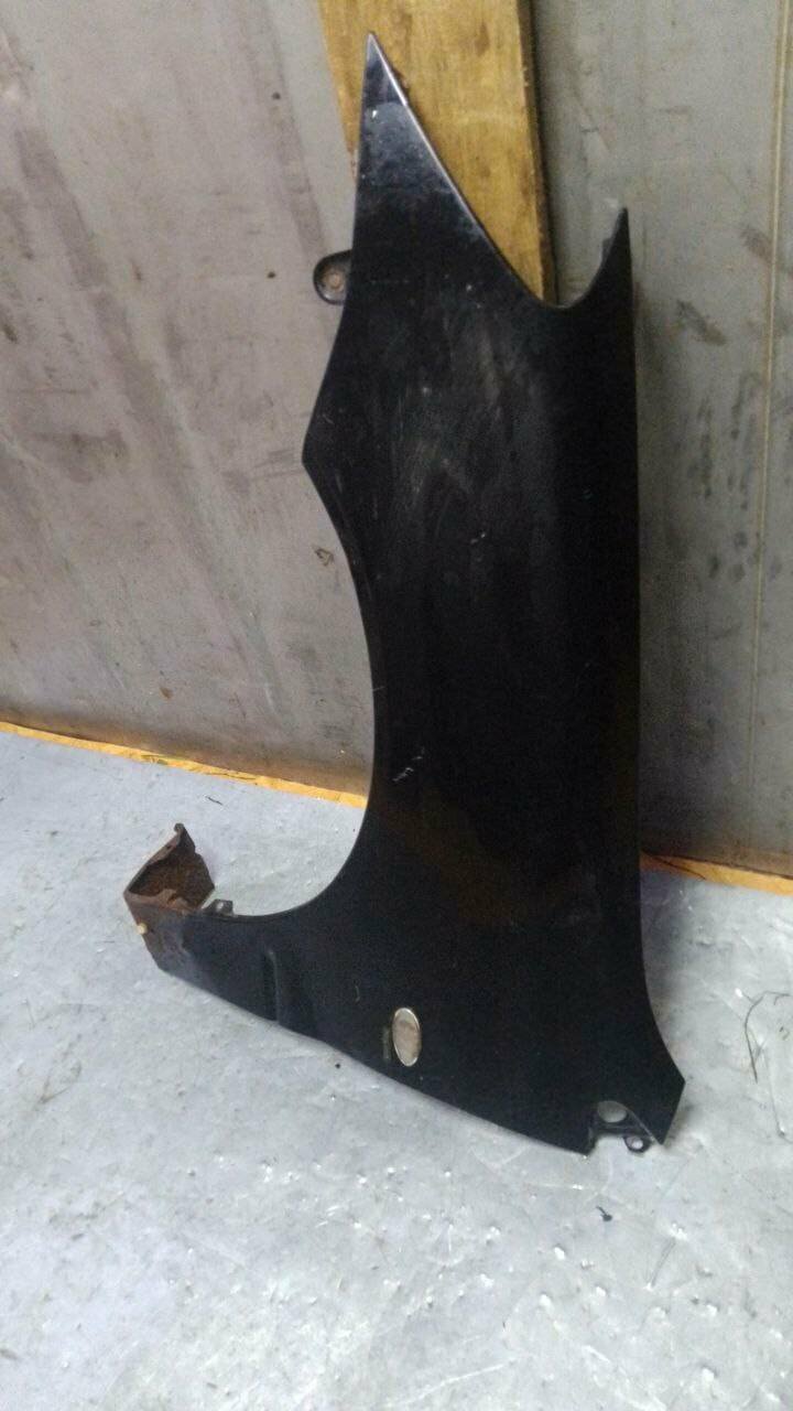 Крыло переднее левое Mitsubishi Lancer 9 (2003 - 2010)