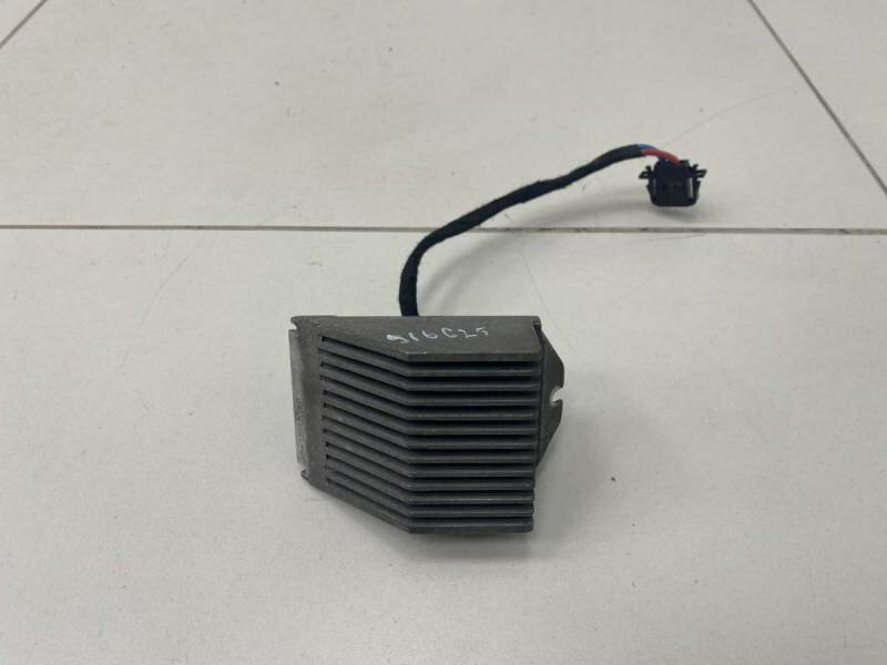 Резистор отопителя Skoda Rapid 2012-2020 кат.номер: 6Q1907521B 6Q1907521B