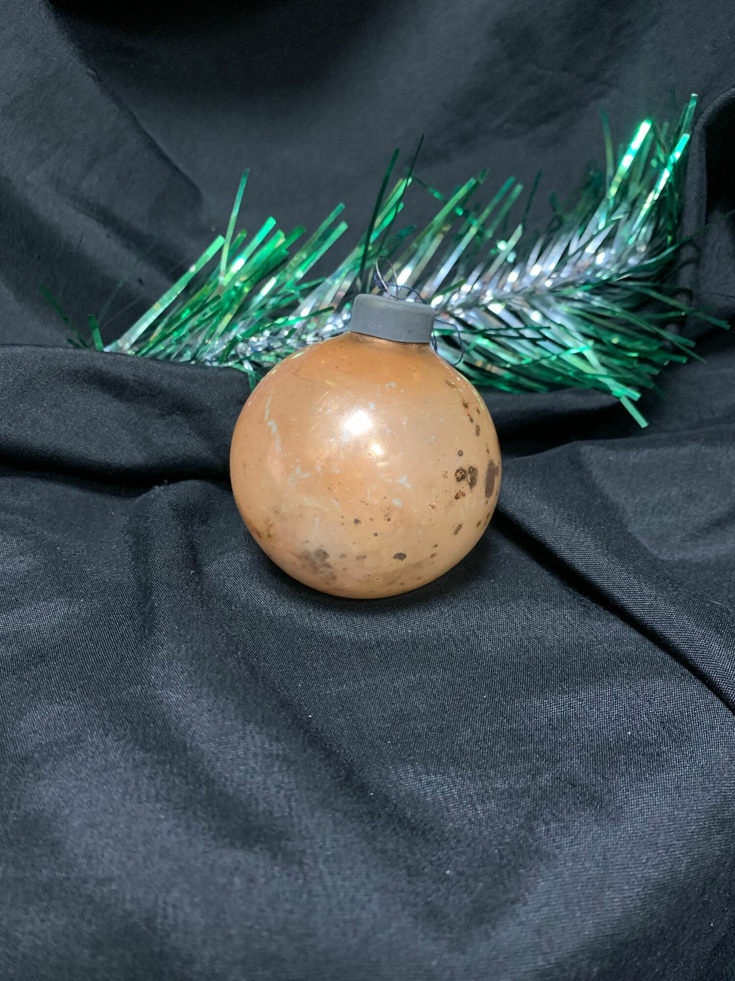 Елочная игрушка Шарик "луна"