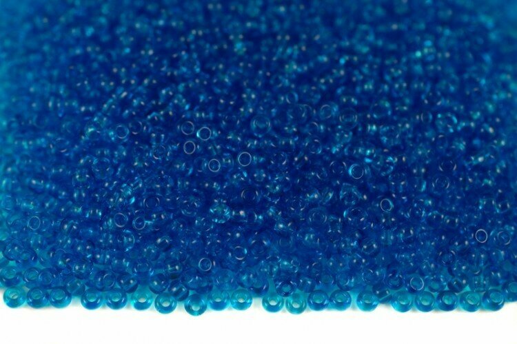 Бисер чешский PRECIOSA круглый 10/0 60150 голубой прозрачный, 20 грамм